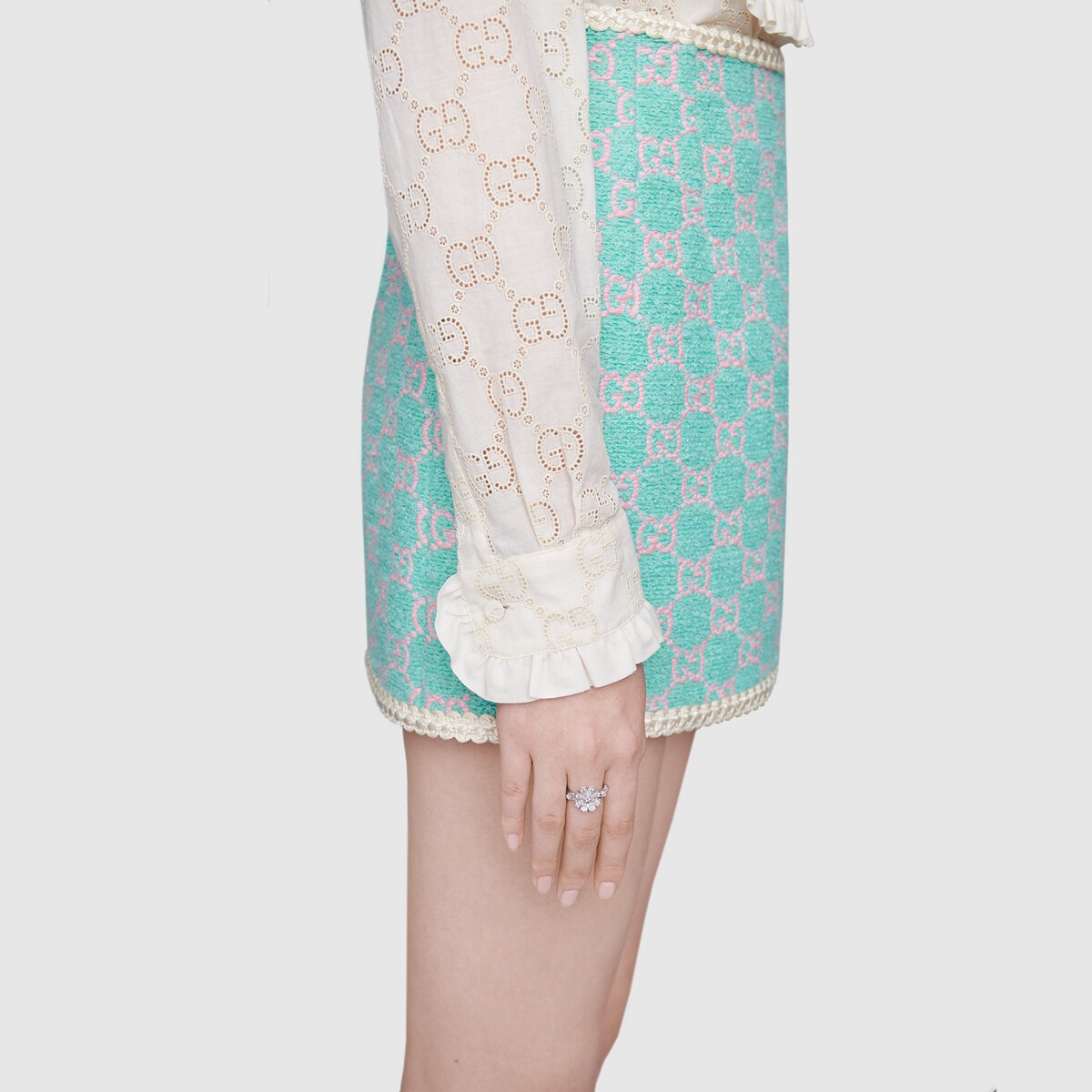 Gucci Flora 18 ring with diamonds - Gucci Replica